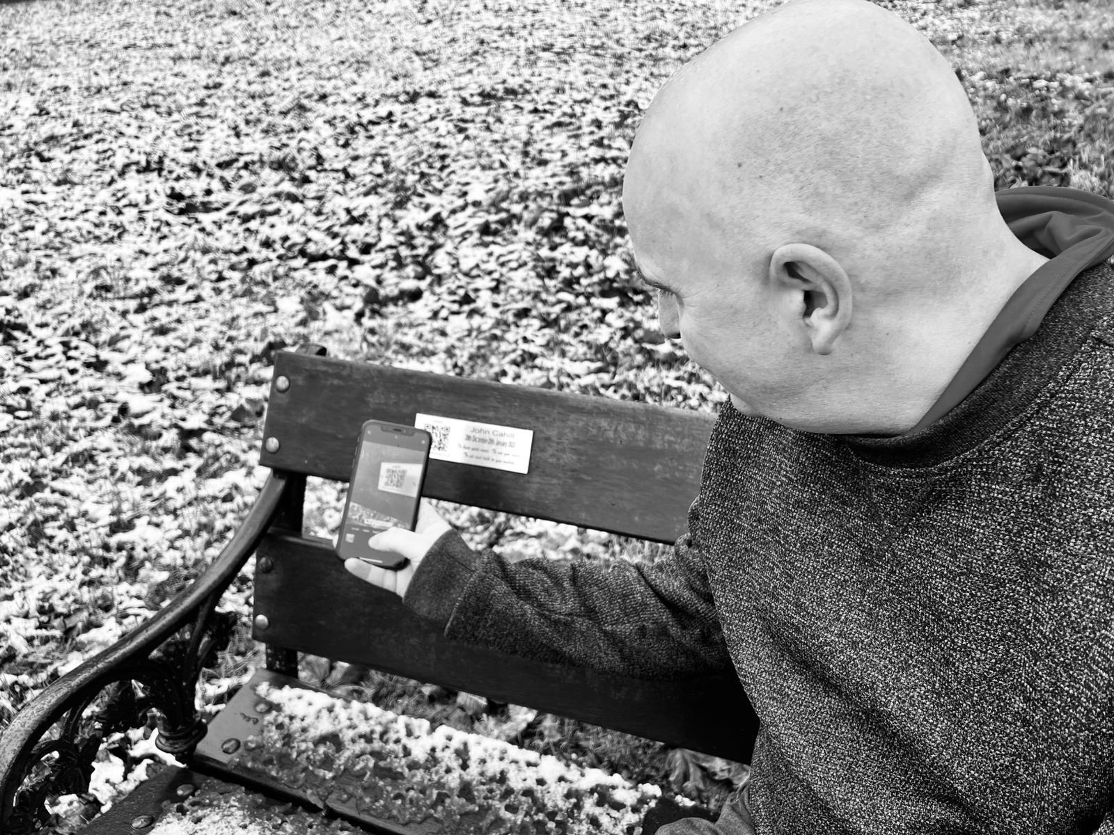 Bench QR Plaque - Smile Tributes